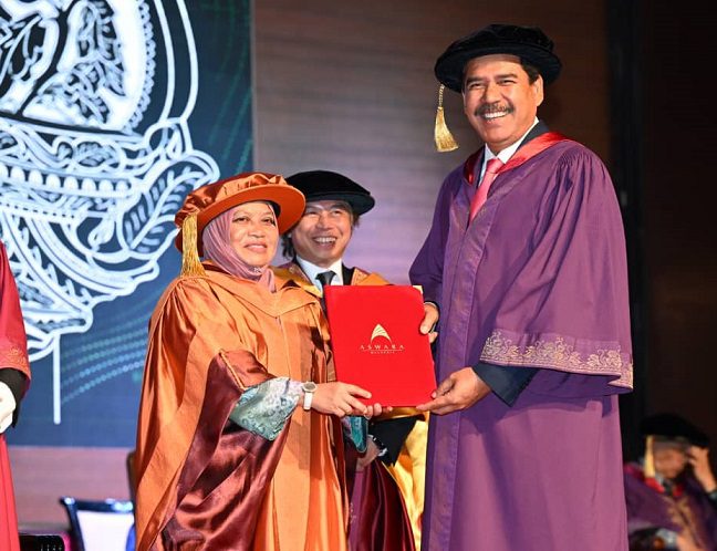 Dato’ Sri Dr. Abdul Khani Daud Has Been Awarded With Doctor Of Creative ...